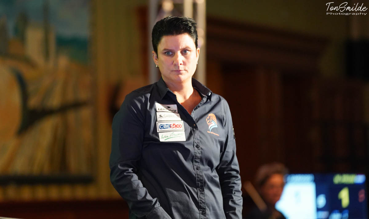 Therese staat voor krachttoer op WK met drie Aziaten in finales ...